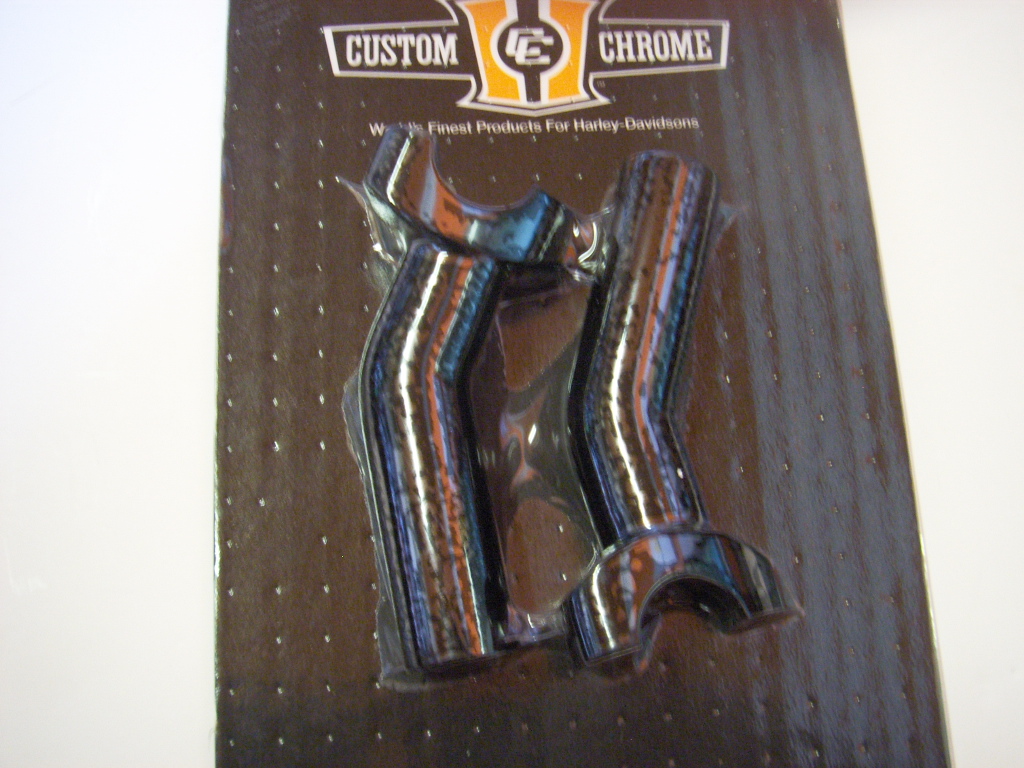 Black 4 1/2″ Pull Back Handlebar risers Most Harley-Davidson – VTwinMania